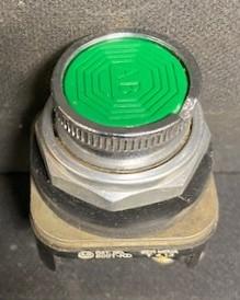 Allen-Bradley 800T-KD Green Selector Push Button | Garden City Plastics